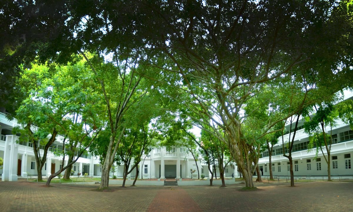 St. Peter’s College – Virtus et Veritas