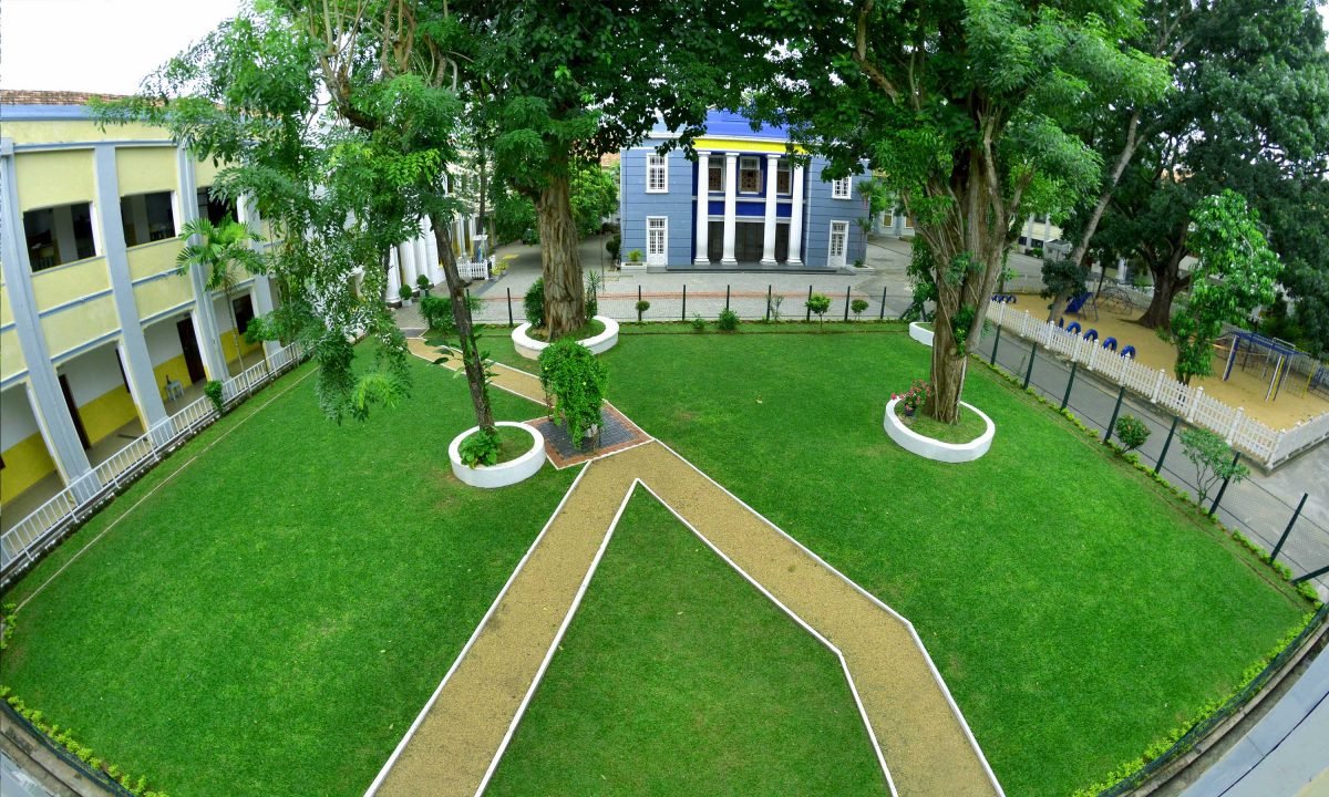 St. Peter’s College – Virtus et Veritas